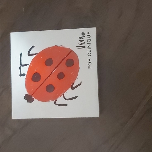 Clinique | Makeup | New Vera For Clinique Compact Pallet | Poshmark